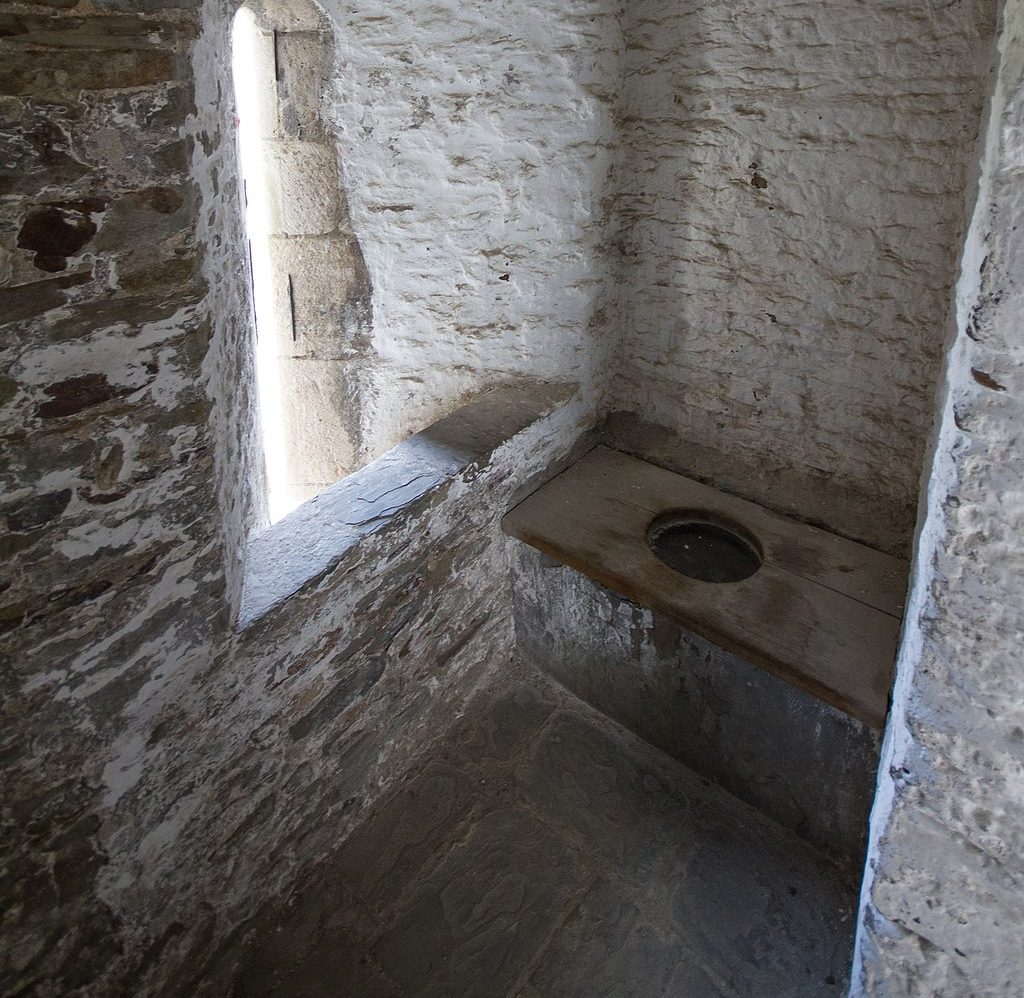 Erfurt Latrine Disaster, 1184 – History and Things
